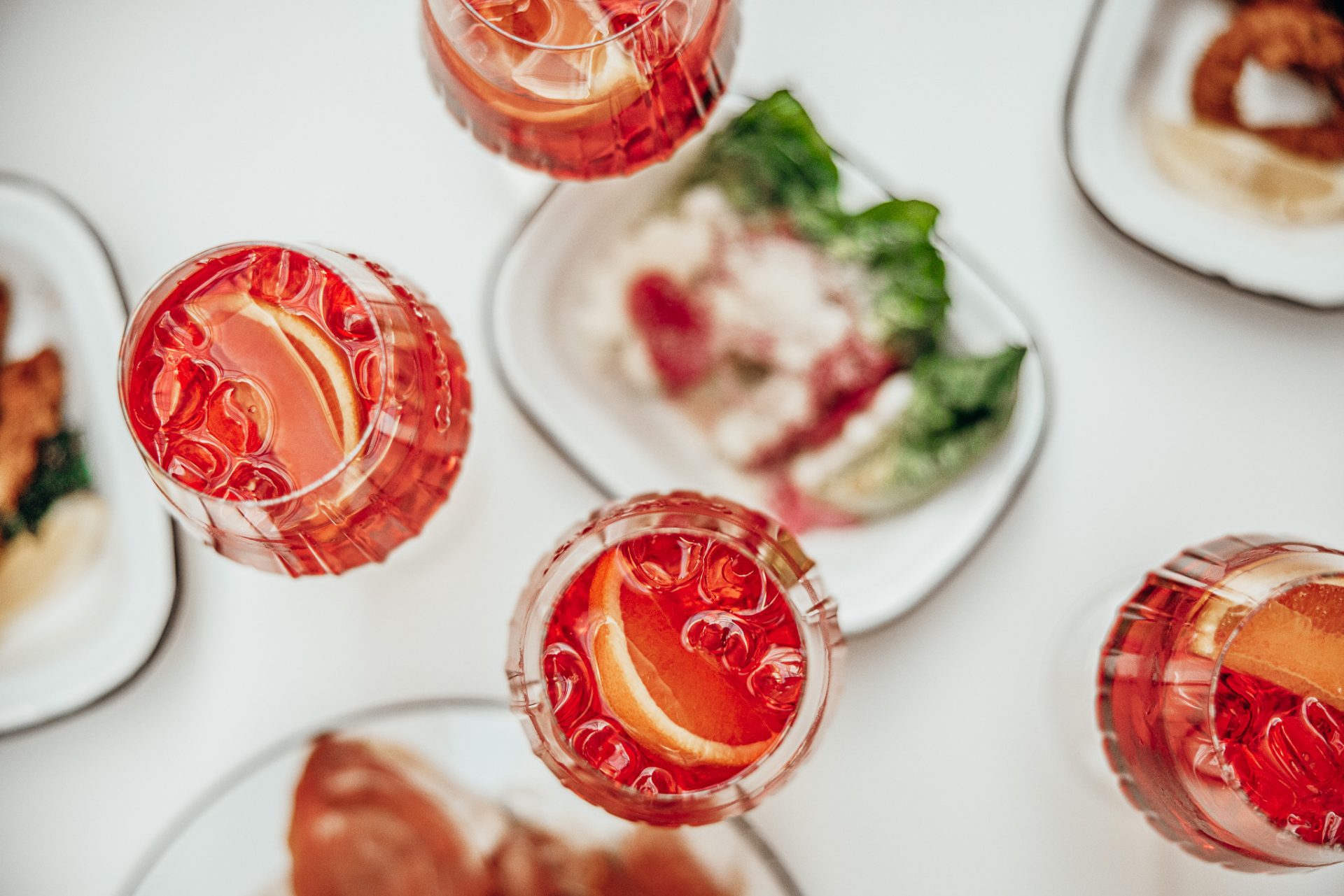 5x spritz maar dan anders: verfrissende alternatieven voor Aperol ...